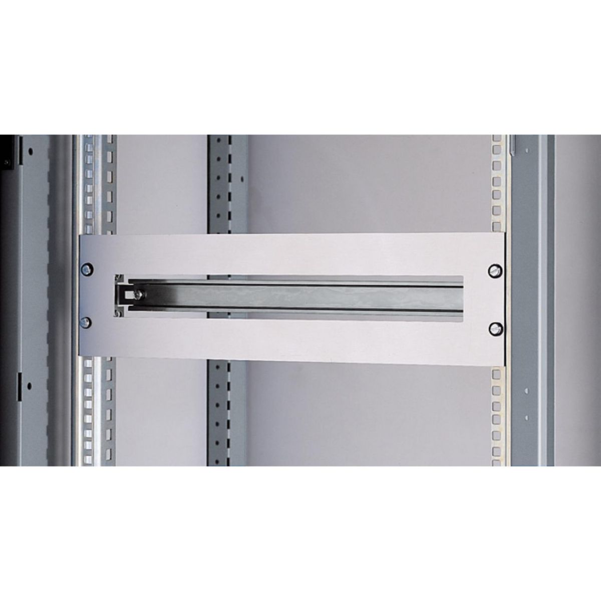 SCHNEIDER ELECTRIC - Actassi plastron 19p 3u tôle pour disjoncteurs ...